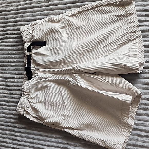 H&M | Shorts | Hm Mens Shorts | Poshmark